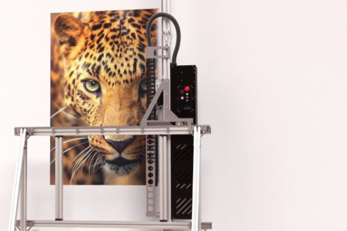 Un système d'impression vertical pour la décoration murale - Car.fr